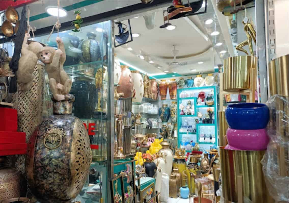 Trip To Karol Bagh: Best Shops, Different Markets, Location.