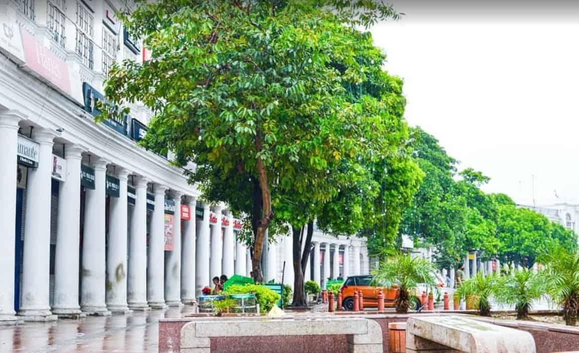 Connaught Place (CP) - Location, History, Hotels & more.