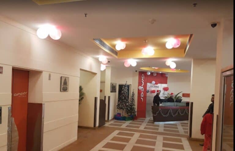 Ginger Delhi (Rail Yatri Niwas) - Location, Room Cost, etc.